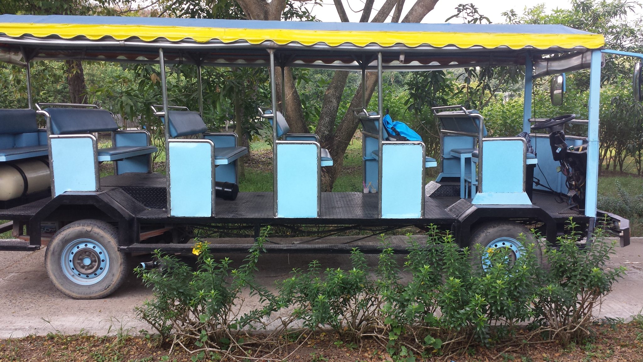 Fruktlandet Suphattra Land - Sjuan - Bali Residence